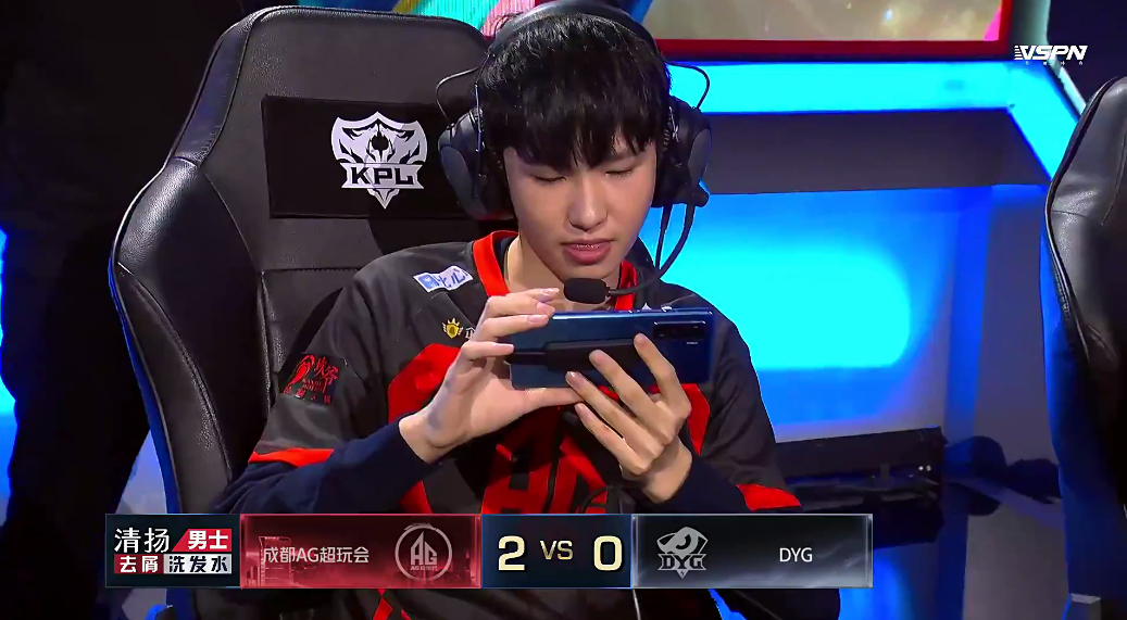 SK中了“月光计”，星宇白给得清清都看不下去了，AG击败DYG！