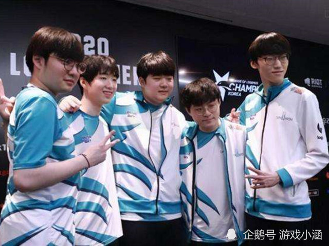 DWG毫无破绽强势夺冠，LPL三连冠梦碎，第一赛区成为过去？