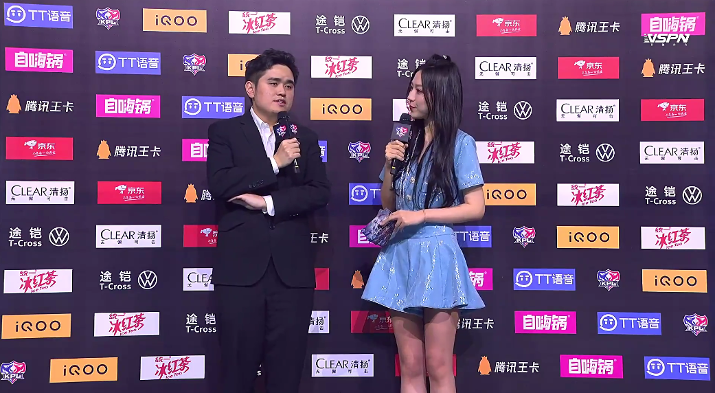 RW无缘季后赛和冬冠，刺痛已成QG“二把手”！剑豪：无脑打架走不远