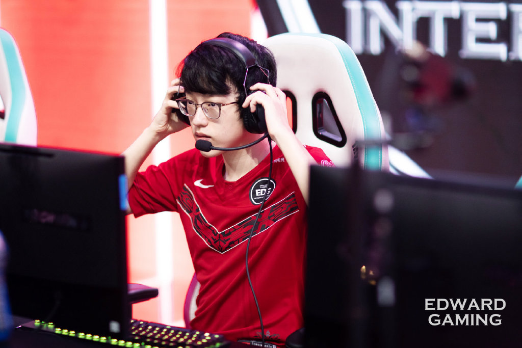 EDG倒了！韩国粉丝爆料：Scout确定回LCK了！阿布早就暗示了