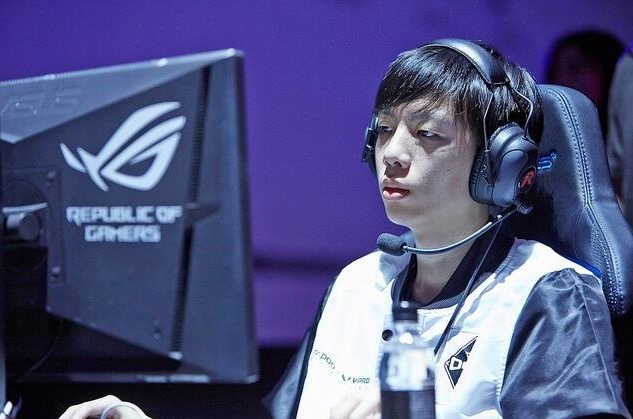 转会期新动作！知情人爆料：Condi去WE当教练，SMLZ没有队伍要