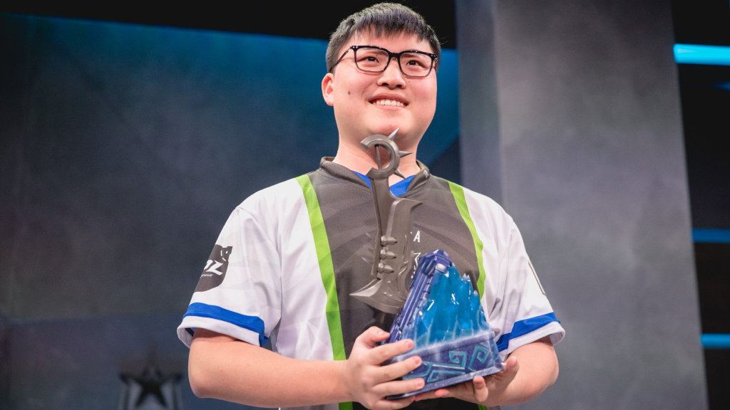 T1小吕布：想成为Uzi那样的选手！打破Bang的冠军记录