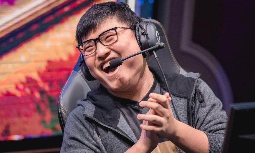 4am欲组建lol手游战队，高薪招募选手依旧碰壁，网友：让Uzi来