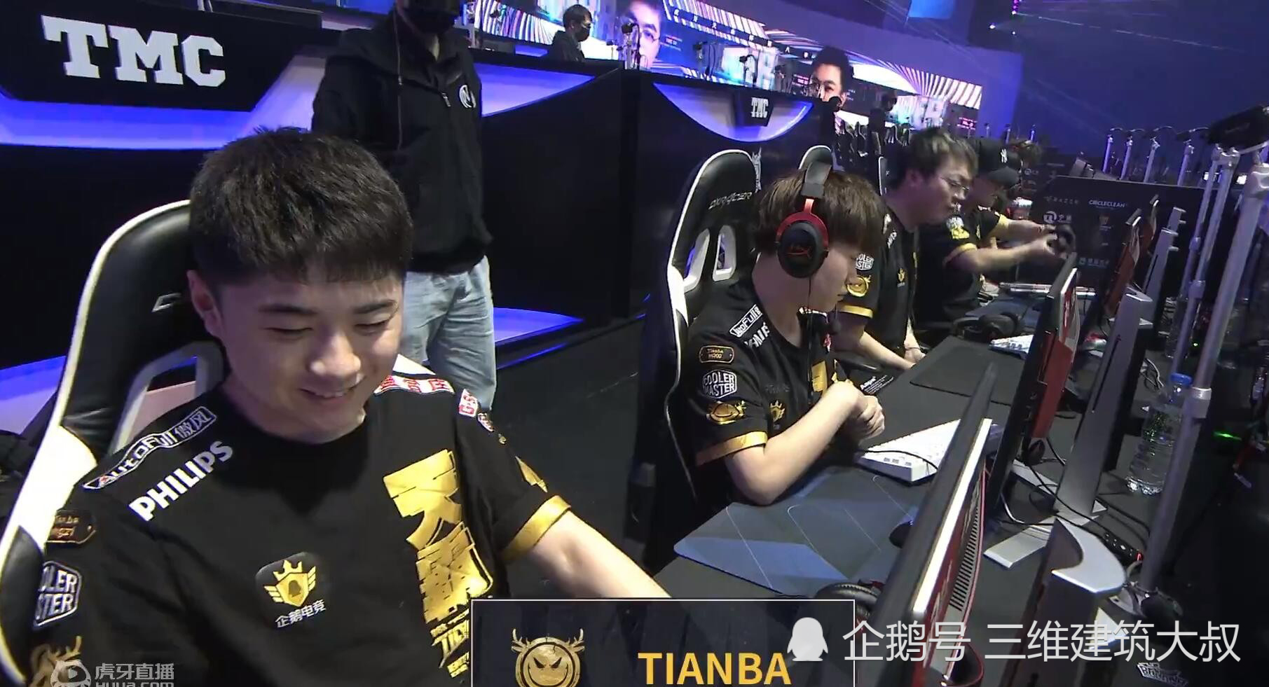 绝地求生—2021年最强工具人原OMG小北试训SMG17战队