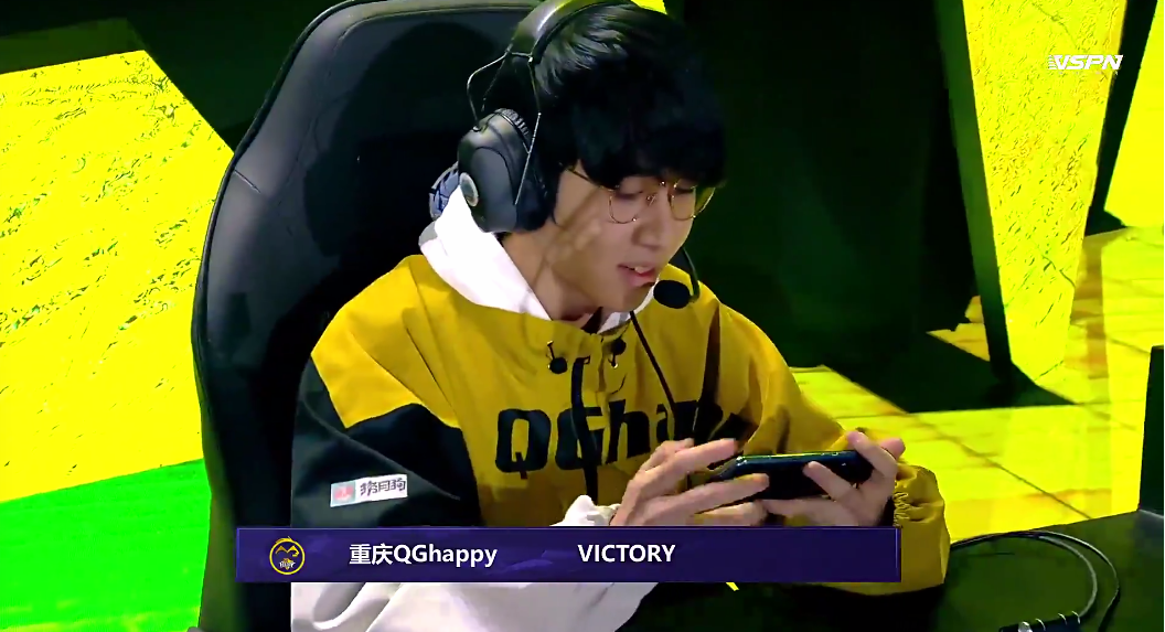 “零人头”刺痛不逊色Fly，QG零封DQ！痛子哥：六天没跟训了