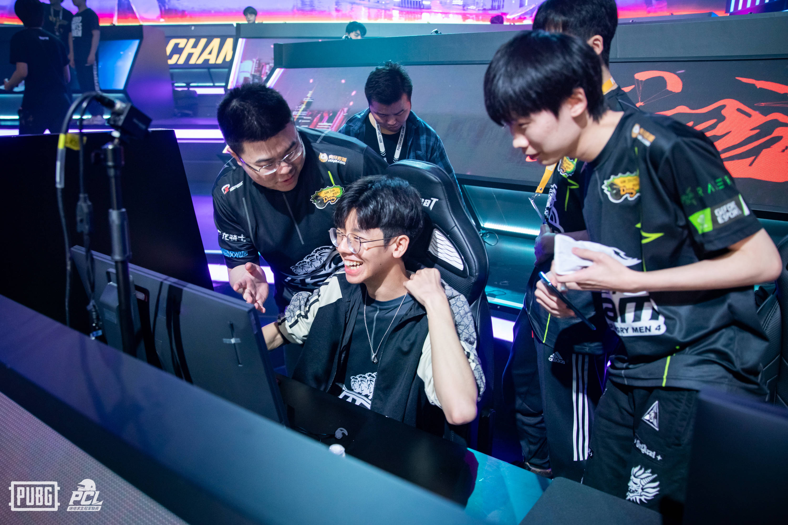 PGI还没结束，SMG就宣布停运PUBG分部，17shou微博亲自回应