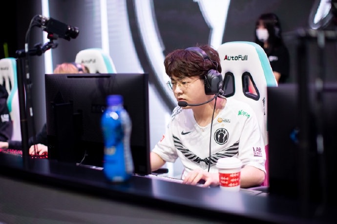 都回来了！lpl元宵大战，ig轻取edg