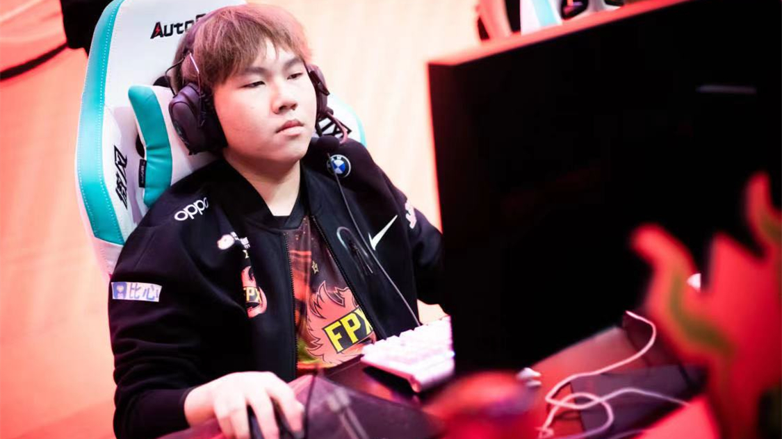 PDD直播回应假赛：Bo并非是被裹挟，Xun还曾操盘Uzi和Doinb？