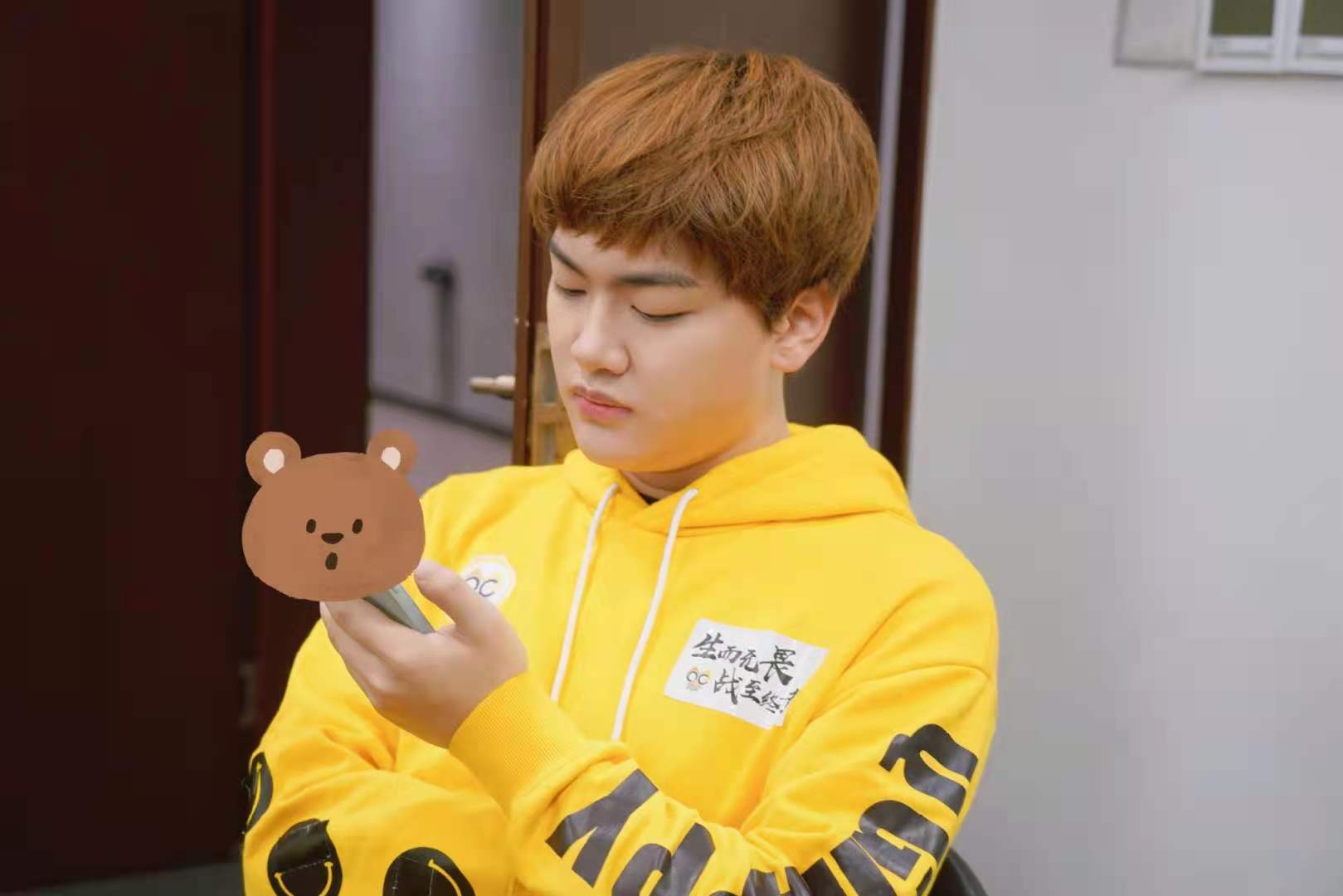 QG被TTG零封，大锤斥责晨晨：凭啥取代Hurt妖刀？打巅峰赛都得被举报！Fly罕见发文回应