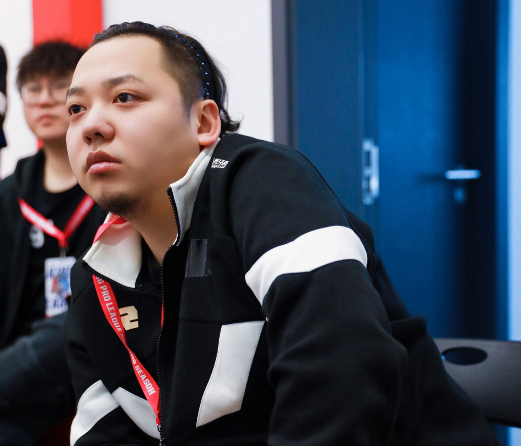 RNGM要成绩不要人气？猫神、六点六被轮换，RNGM或将步QG后尘