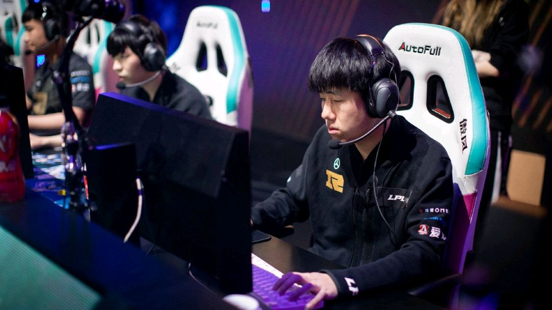 哪有什么天生的王者？Gala战绩曝光，春季赛打了近九百场排位