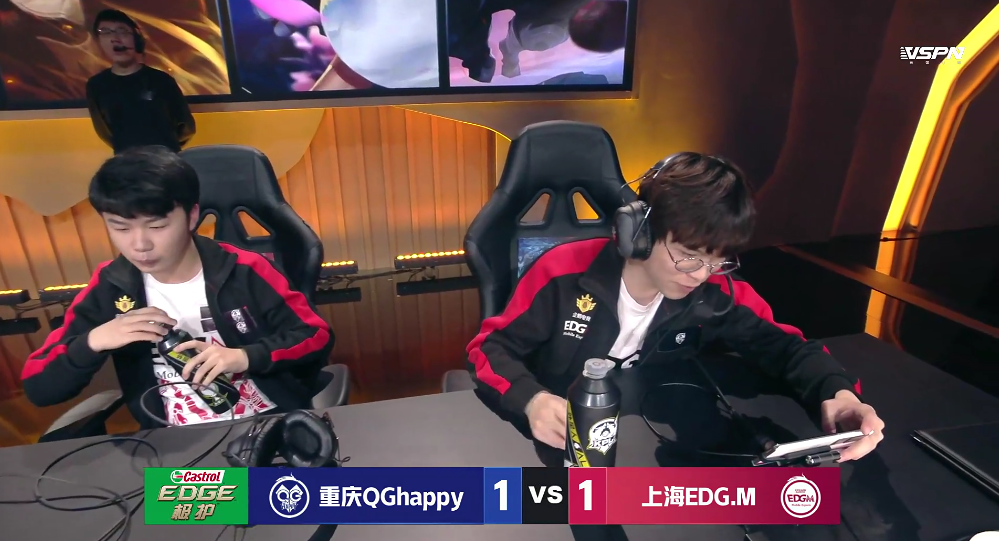 Fly用命开团，小胖C爆全场，公孙离未能如Gemini愿，QG击败EDG！