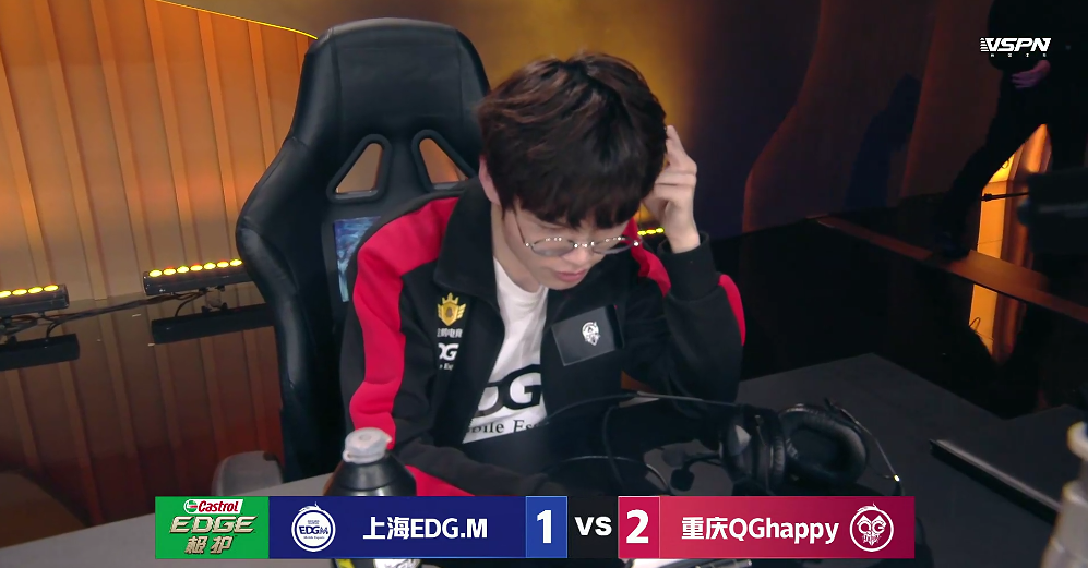 “牛猪”横行霸道，QG轻取EDG！Fly获首个MVP却“饱受争议”