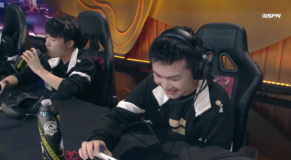 老林BP越做越差，Fly让末将失望了，RNG进入卡位赛，VG遗憾淘汰！