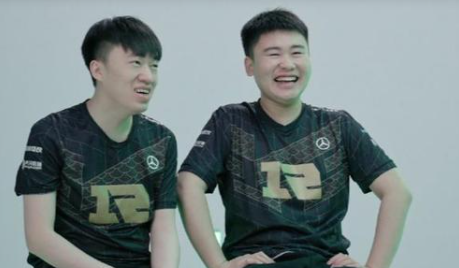 PSG陷入RNG运营节奏，RNG轻取首场胜利