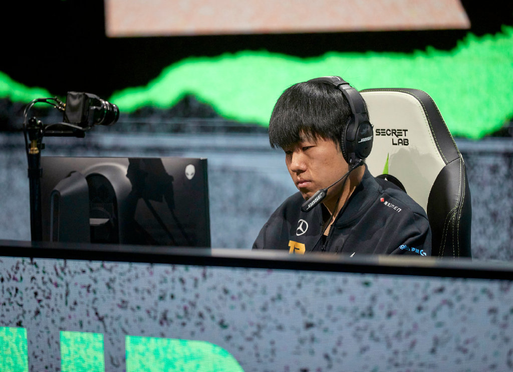 “Gala比赛开了挂”，德云色怒吹：Gala堪比UZI，这操作太无敌了