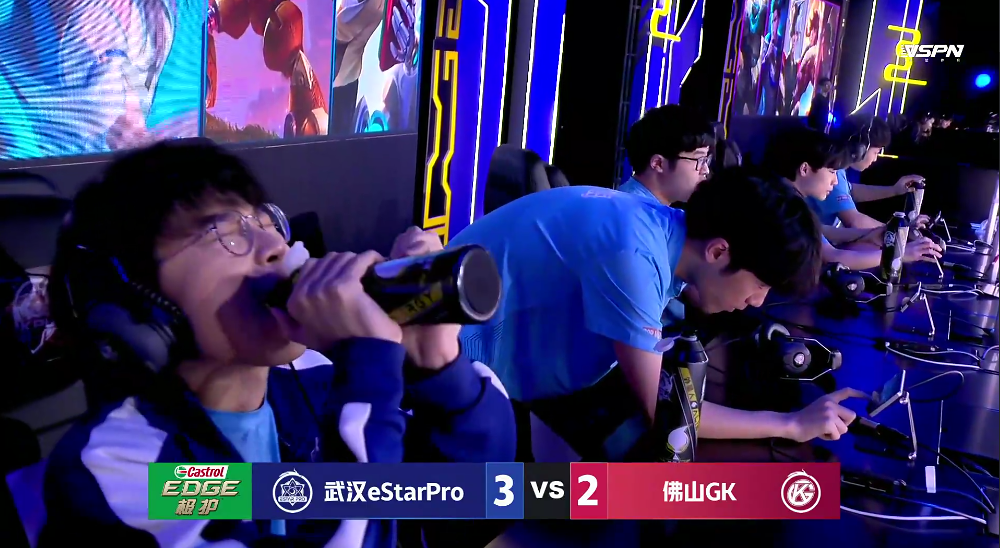 eStar3-2险胜GK，AG“躺进”胜者组！SK果然“心怀荣耀，勇往直前”！