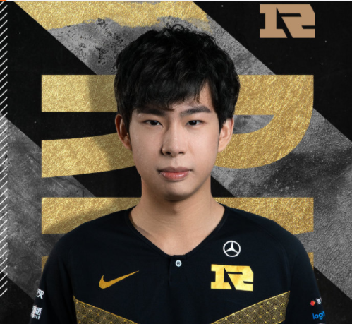 RNG刚夺冠，就有2名选手自愿下放到二队！小白和Lele很想去实践一下