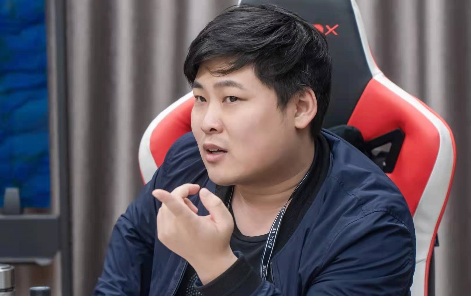 eStar斩获小组第一，SK深夜发文：久哲，我们又见面了，内心还是有点“恐惧”的！