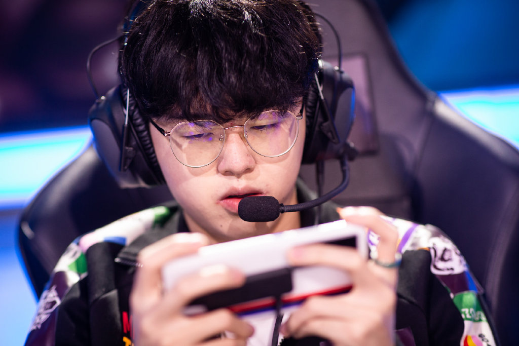 世冠BO1首发公布，Cat、渡劫未上场，MTG首发阵容发生变动