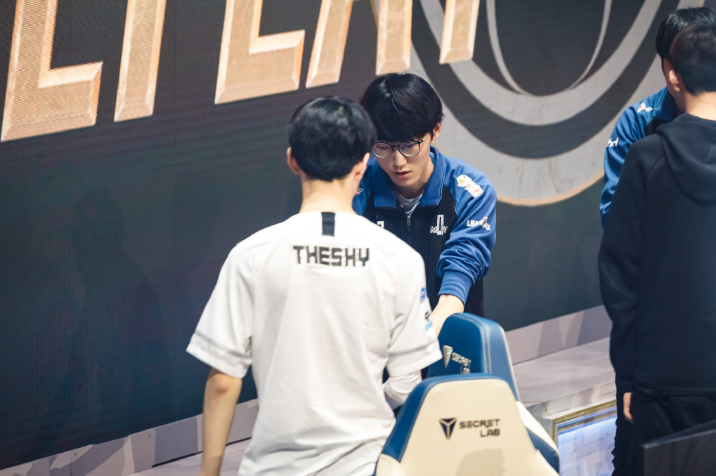 Zoom点评nuguri替补：我去加个油，希望打我们的时候也能替补下