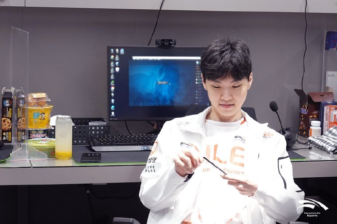 IG又要买韩援？PDD复盘IG和RNG：抛弃Rookie，买Chovy