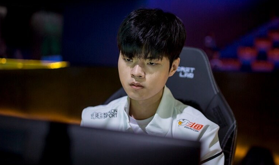 “特别想和Meiko交手”，Deft点名EDG，S10被淘汰很难受，要拿下S11冠军