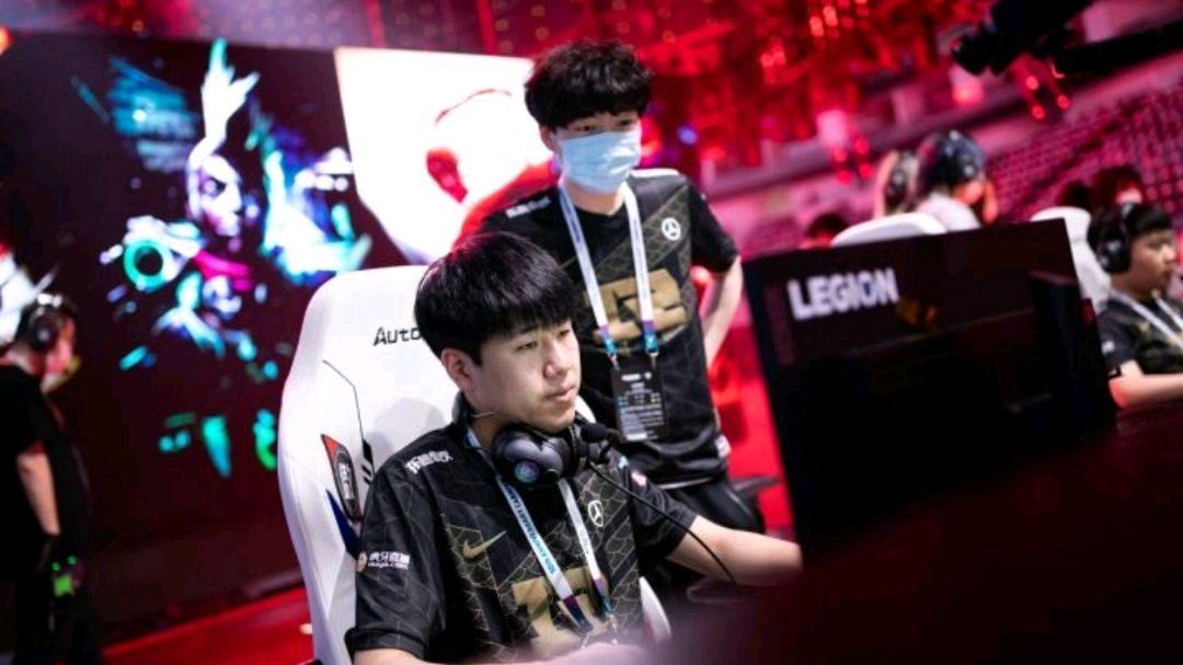 RNG教练：S赛上最关注T1和DK 想帮助RNG走到最后