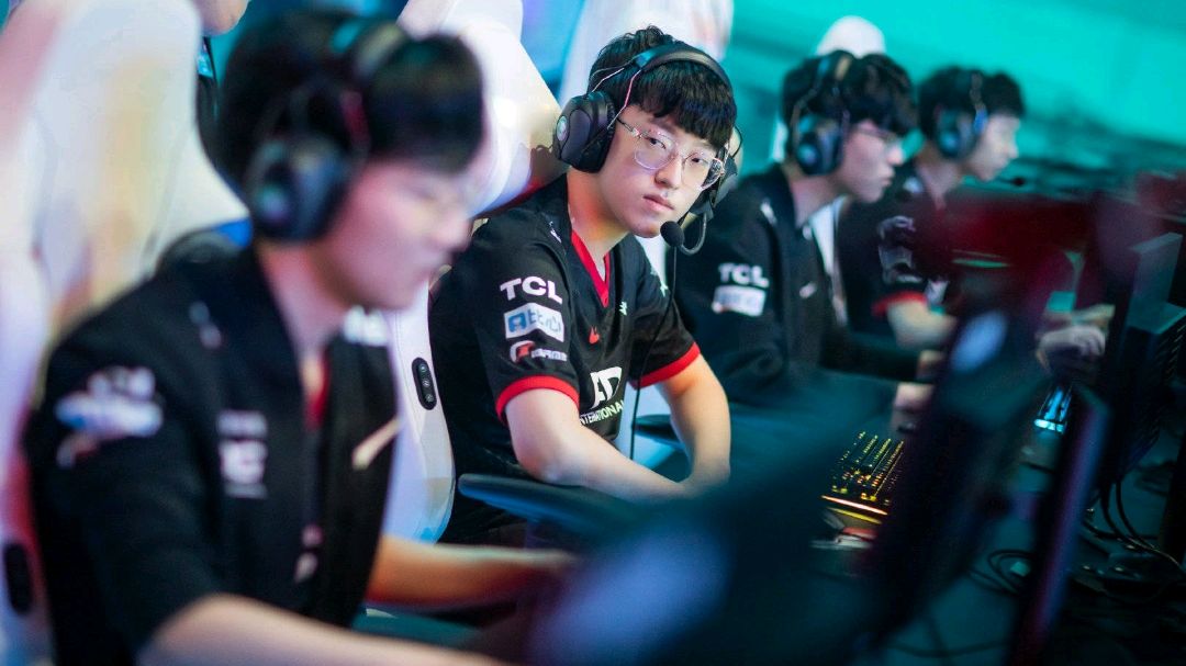 Jankos：不知道LPL决赛发生了啥 FPX远比EDG要强