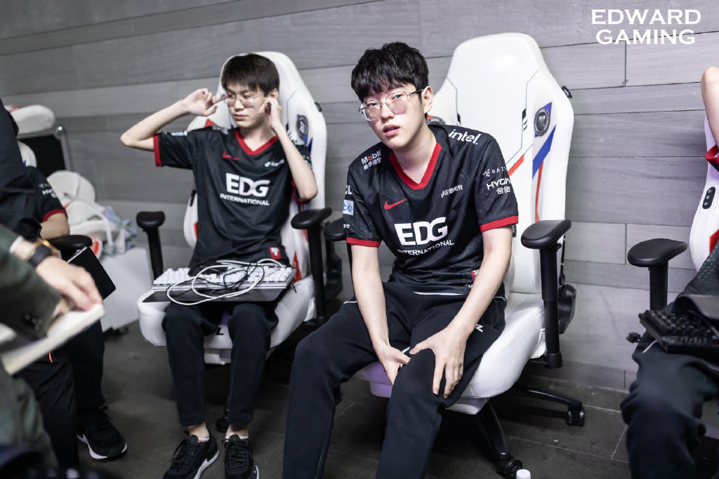 “FPX胜率最高，EDG尴尬了！”S11参赛队伍历年胜率统计：EDG不足五成，FNC才是真豪门