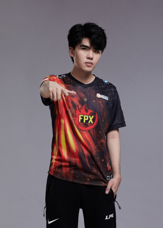 FPX对分组很有信心？LWX和小天直播表示：将会暴打DK！