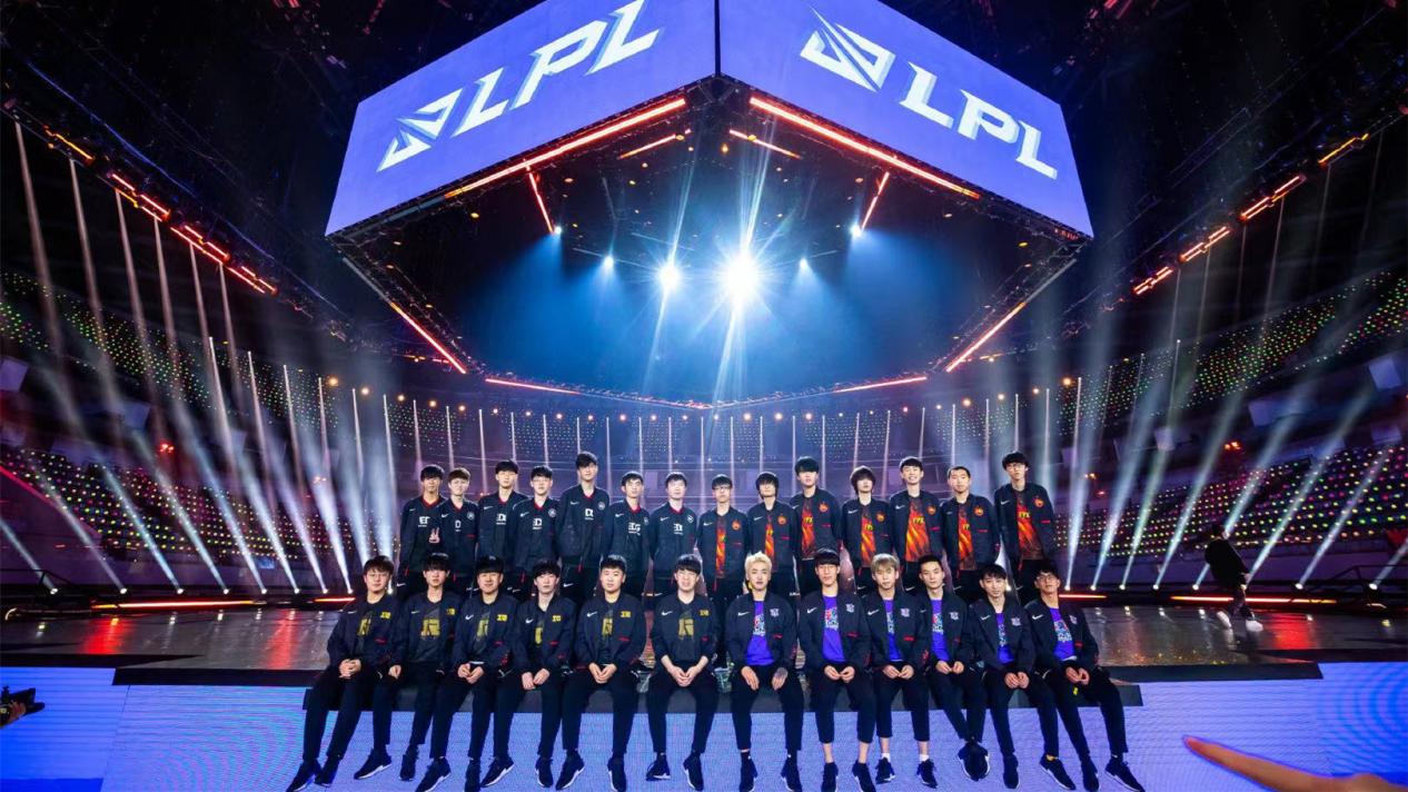 外解说预测LPL下赛季转会：Nuguri回LCK后FPX引国产上单，TheShy转下？