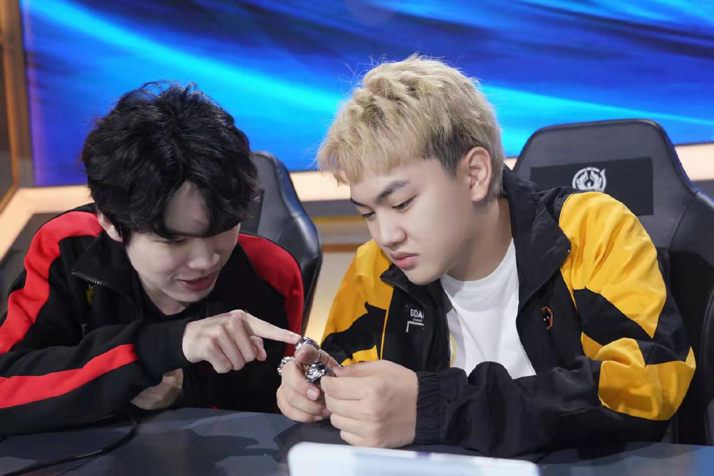 Hurt直播间透露：放弃职业生涯，正式转型直播，KPL第一射手彻底“消失”！