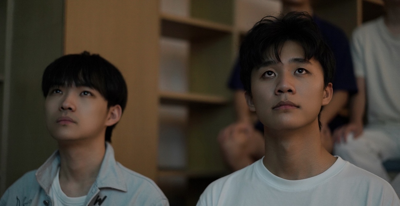 DYG3比1战胜RW侠，中单庄周再现，新人强势让人忘记萧玦