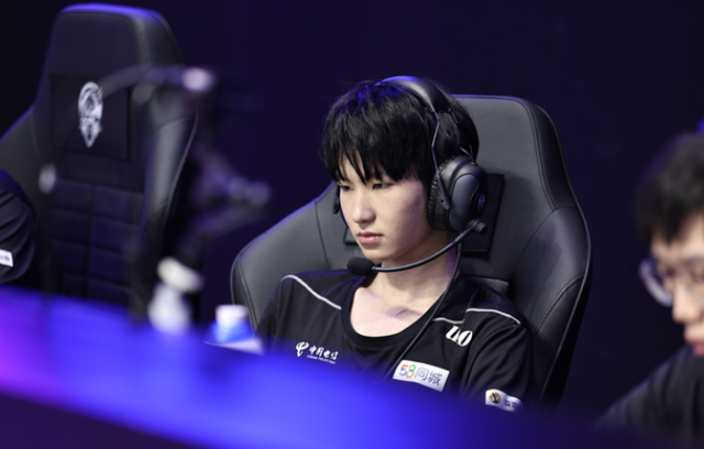 AG3：2战胜Hero，状态却令人担忧，阿泰：最强的就是阿泽