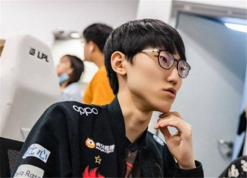 S11小组赛来袭，神仙分组全是恩怨，Letme评价：RNG有三大优势