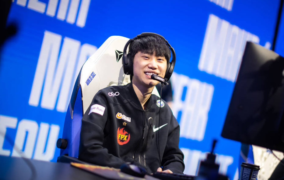 小组赛第三日：Cryin交手Chovy！FPX能否成功涅槃？