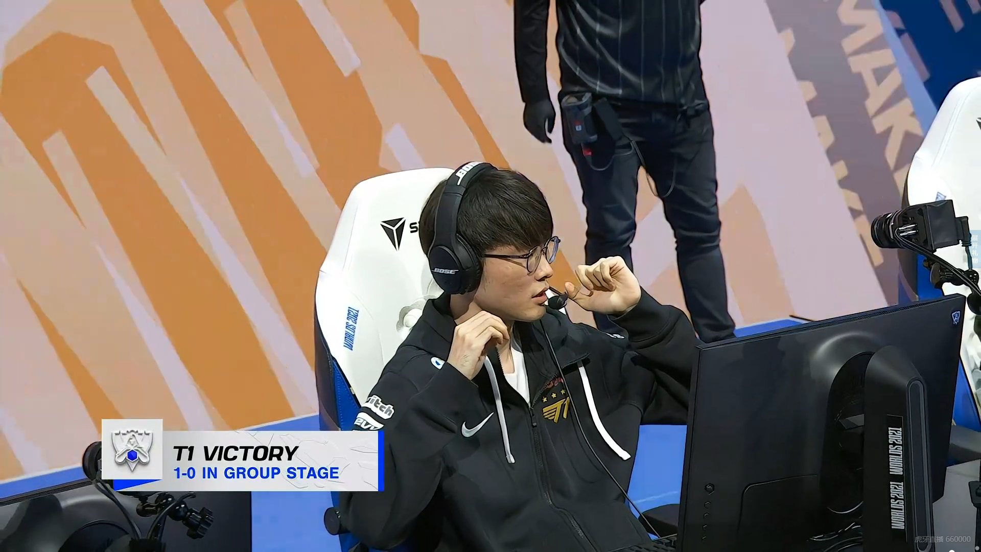 Oner化身代中代完美超神，T1碾压击败DFM，LCK小组赛四战全胜