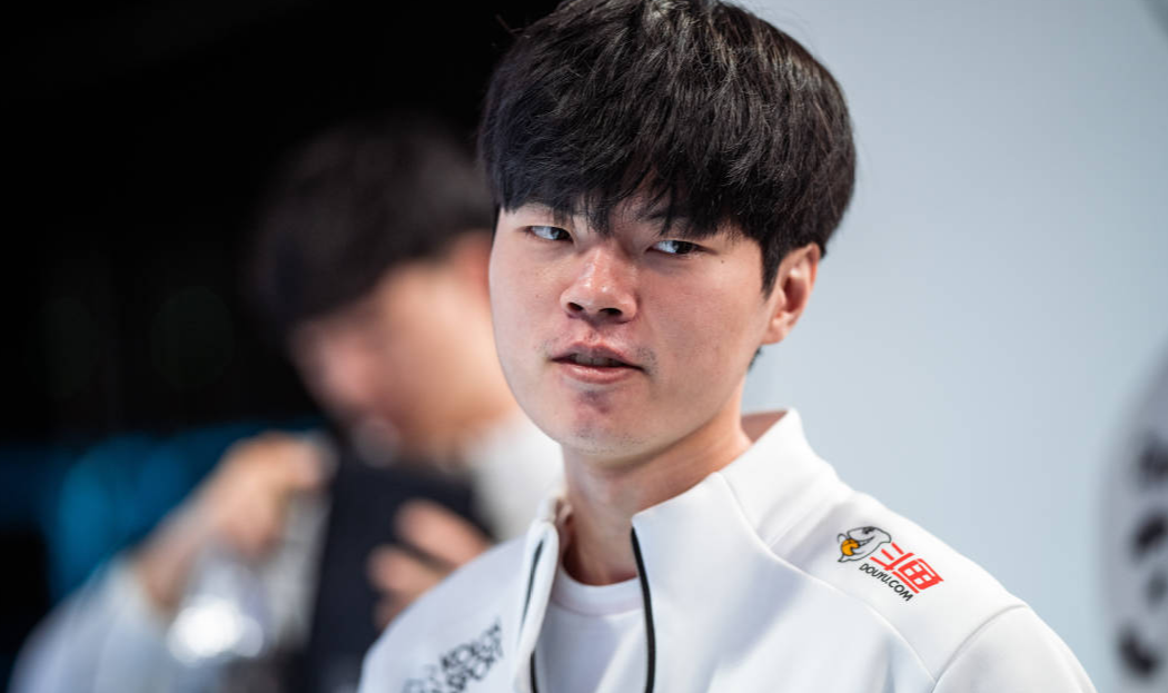 外网热议HLE不敌RNG：Chovy又一次变成了普通中单