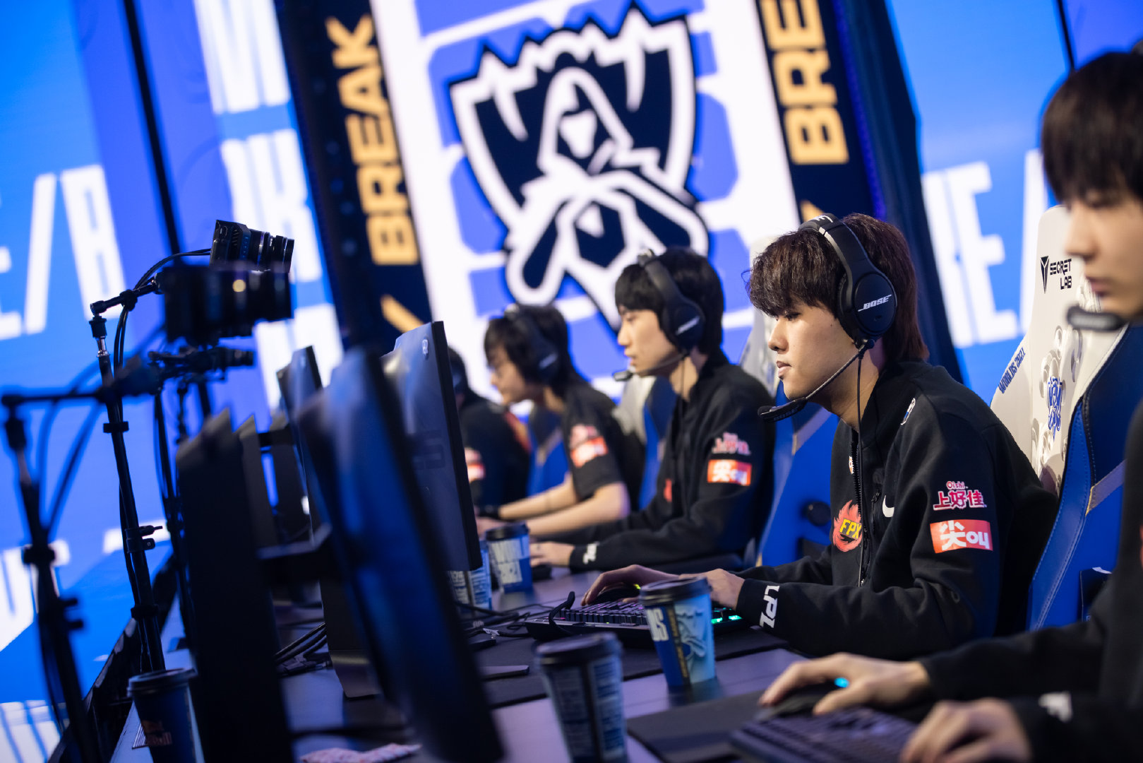 输给DK后再输C9，小天状态成谜，FPX小组出线还有希望吗？