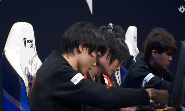 夏决之后FPX中野就暴露出了问题！YM的打野真的只能猛一年？