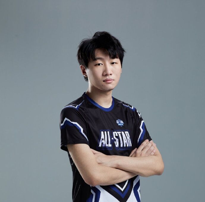 “Ning神不愧是Fmvp”宁王看衰LPL得到LCK网友认可，并认为宁王可以看不起Tarzan：手下败将而已