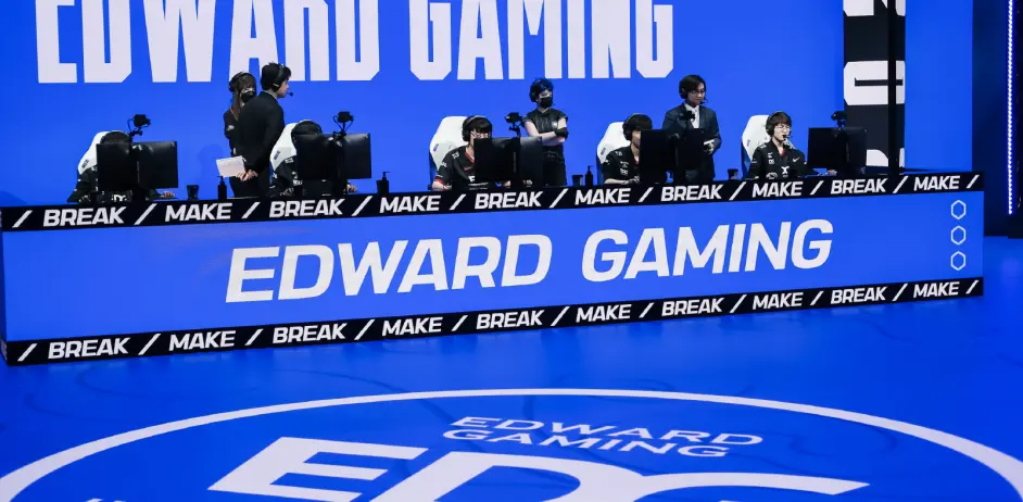 EDG破除魔咒、创造新历史，SN、厂长：获冠之愿由你继承！