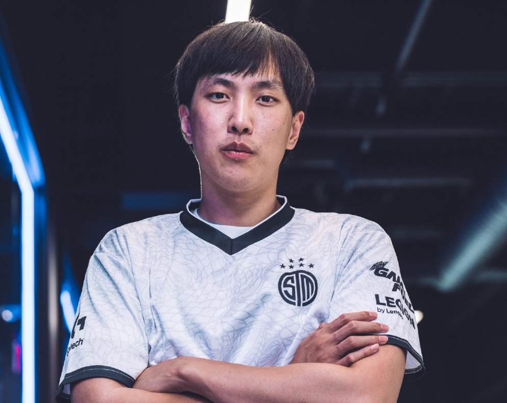 大师兄准备复出了？知名媒体爆料：Doublelift正考虑重返职业赛场