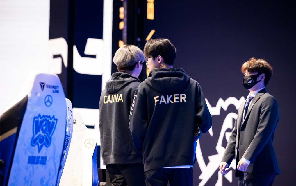 LCK爆料人透露T1新动作，Faker赢得信任，多位小将或转会