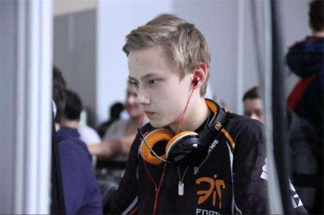 KC官宣Rekkles加盟，欧洲传奇AD即将落幕？