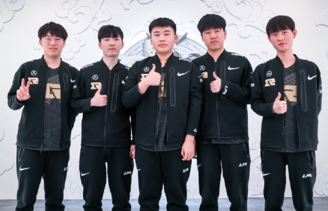 RNG也乱套了？神秘选手加入，cyrin出走海外，xiaohu上单首发不保