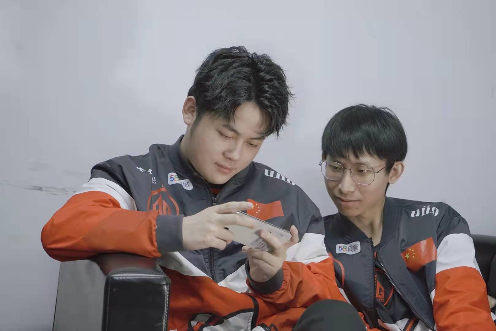 AG结束AIC赛程，止步小组赛！菲菲心寒了，KPL和AIC赛事全军覆没