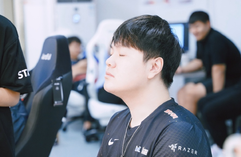 Doinb：JDG新赛季阵容已确定，上单369辅助Missing其他位置不变