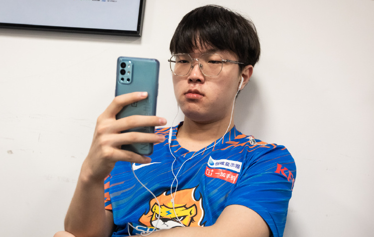 obgg更新blg阵容名单，上单bin确定加盟，银河战舰正式启航！